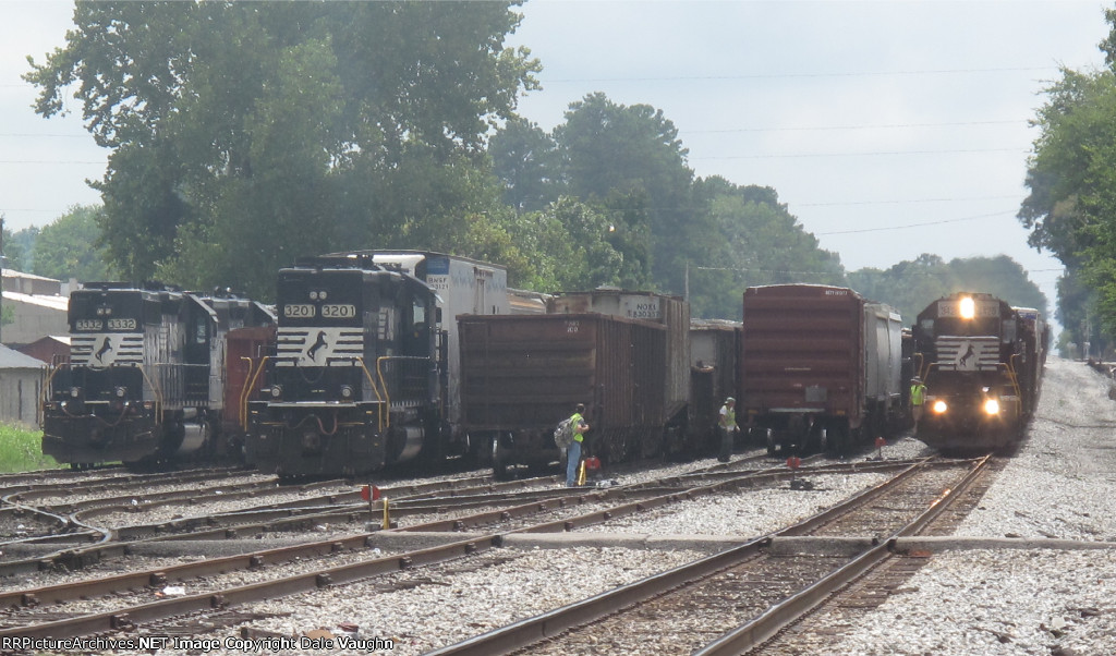 NS 3332 & NS 3201 & NS 3428